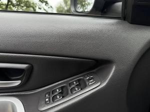Zils Volvo XC90 2006 Rīga, ar dzinēja tilpumu 2.40 L un nobraukumu 324 tūkst. km par 5690 €, foto 35 vietnē AUTOMOTO.COM.LV
