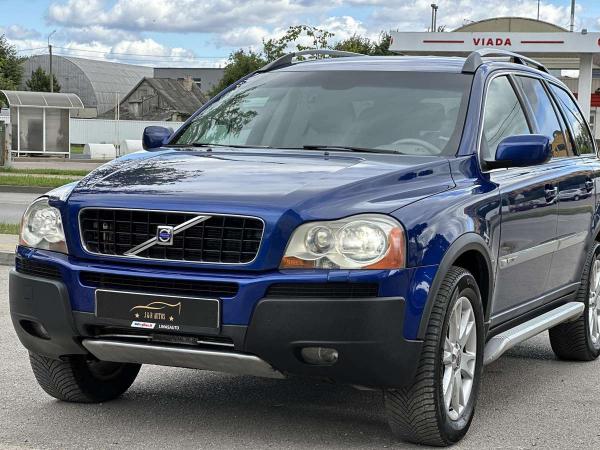Blue Volvo XC90 2006 in Siauliai, with an engine capacity of 2.40 L and mileage of 296 thousand km for 4450 €, photo 5 on AUTOMOTO.COM.LV