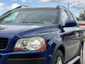 Blue Volvo XC90 2006 in Siauliai, with an engine capacity of 2.40 L and mileage of 296 thousand km for 4450 €, photo 14 on AUTOMOTO.COM.LV