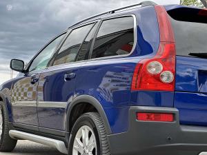 Blue Volvo XC90 2006 in Siauliai, with an engine capacity of 2.40 L and mileage of 296 thousand km for 4450 €, photo 16 on AUTOMOTO.COM.LV