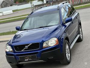 Blue Volvo XC90 2006 in Siauliai, with an engine capacity of 2.40 L and mileage of 296 thousand km for 4450 €, photo 19 on AUTOMOTO.COM.LV
