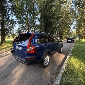 Blue Volvo XC90 2006 in Riga, with an engine capacity of 2.40 L and mileage of 293 thousand km for 5800 €, photo  on AUTOMOTO.COM.LV