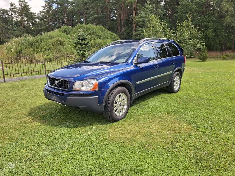 Blue Volvo XC90 2006 in Silute, with an engine capacity of 2.52 L and mileage of 28 thousand km for 3700 €, photo 1 on AUTOMOTO.COM.LV
