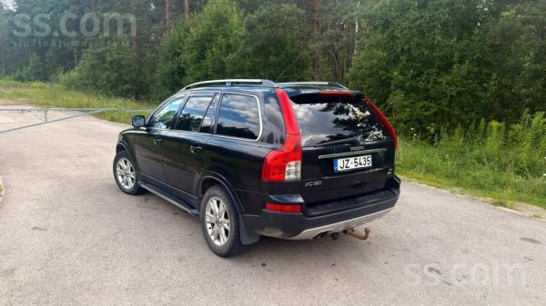 Zils Volvo XC90 2006 Jēkabpils, ar dzinēja tilpumu 2.40 L un nobraukumu 287 tūkst. km par 5200 €, foto 4 vietnē AUTOMOTO.COM.LV