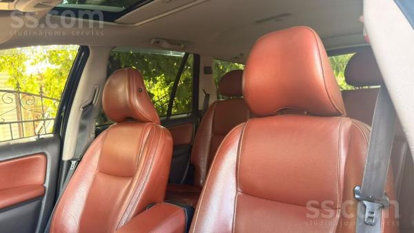 Zils Volvo XC90 2006 Jēkabpils, ar dzinēja tilpumu 2.40 L un nobraukumu 287 tūkst. km par 5200 €, foto 6 vietnē AUTOMOTO.COM.LV