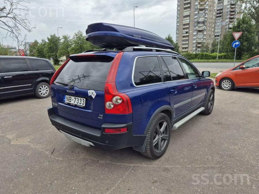 Zils Volvo XC90 2006 Rīga, ar dzinēja tilpumu 2.40 L un nobraukumu 342 tūkst. km par 4990 €, foto 7 vietnē AUTOMOTO.COM.LV