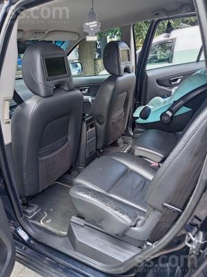 Zils Volvo XC90 2006 Tukums, ar dzinēja tilpumu 2.40 L un nobraukumu 0 tūkst. km par 5500 €, foto 9 vietnē AUTOMOTO.COM.LV