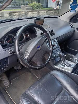 Zils Volvo XC90 2006 Tukums, ar dzinēja tilpumu 2.40 L un nobraukumu 0 tūkst. km par 5500 €, foto 10 vietnē AUTOMOTO.COM.LV