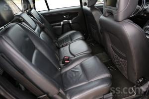 Blue Volvo XC90 2006 in Tukums, with an engine capacity of 2.40 L and mileage of 317 thousand km for 4990 €, photo 13 on AUTOMOTO.COM.LV
