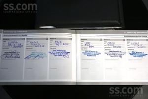 Blue Volvo XC90 2006 in Tukums, with an engine capacity of 2.40 L and mileage of 317 thousand km for 4990 €, photo 35 on AUTOMOTO.COM.LV