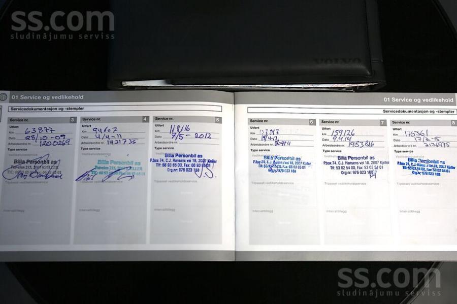 Blue Volvo XC90 2006 in Tukums, with an engine capacity of 2.40 L and mileage of 317 thousand km for 4990 €, photo 35 on AUTOMOTO.COM.LV