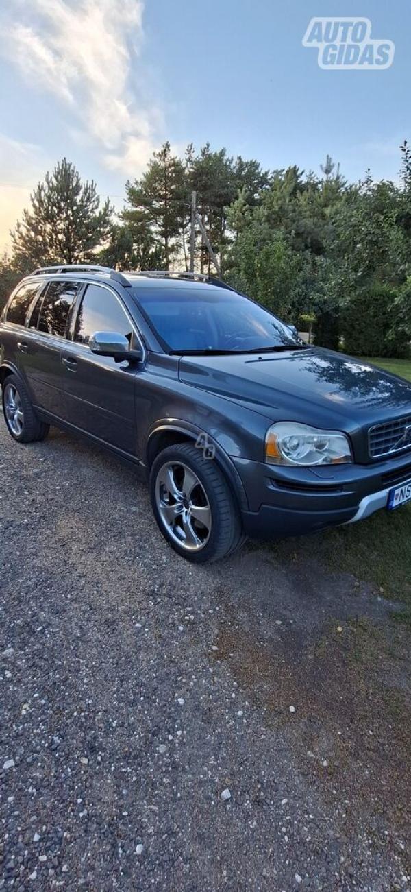 Zils Volvo XC90 2006 Raseiniai, ar dzinēja tilpumu 2.40 L un nobraukumu 261 tūkst. km par 5000 €, foto 2 vietnē AUTOMOTO.COM.LV