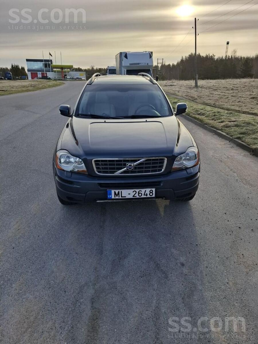 Blue Volvo XC90 2006 in Riga, with an engine capacity of 2.50 L and mileage of 23 thousand km for 5100 €, photo 1 on AUTOMOTO.COM.LV