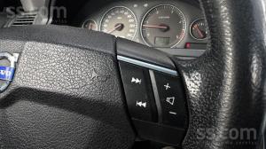 Zils Volvo XC90 2006 Rīga, ar dzinēja tilpumu 2.40 L un nobraukumu 362 tūkst. km par 3650 €, foto 16 vietnē AUTOMOTO.COM.LV