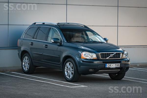 Zils Volvo XC90 2006 Rīga, ar dzinēja tilpumu 2.40 L un nobraukumu 232 tūkst. km par 5500 €, foto 4 vietnē AUTOMOTO.COM.LV