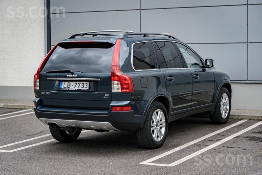Zils Volvo XC90 2007 Rīga, ar dzinēja tilpumu 2.40 L un nobraukumu 0 tūkst. km par 6850 €, foto 4 vietnē AUTOMOTO.COM.LV