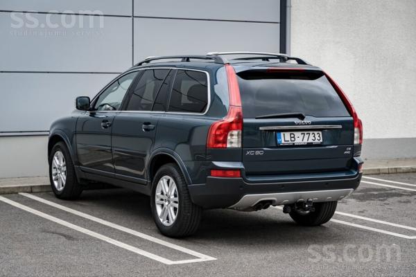 Zils Volvo XC90 2007 Rīga, ar dzinēja tilpumu 2.40 L un nobraukumu 0 tūkst. km par 6850 €, foto 6 vietnē AUTOMOTO.COM.LV