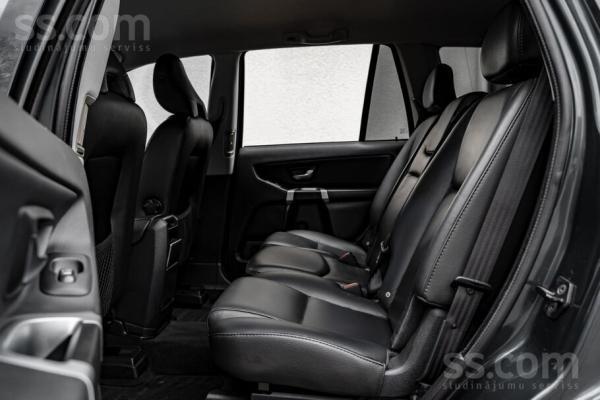 Zils Volvo XC90 2007 Rīga, ar dzinēja tilpumu 2.40 L un nobraukumu 0 tūkst. km par 6850 €, foto 10 vietnē AUTOMOTO.COM.LV