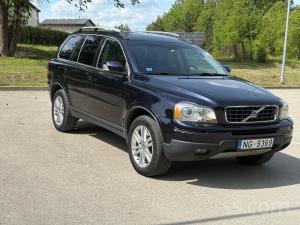 Blue Volvo XC90 2007 in Dobele, with an engine capacity of 2.40 L and mileage of 306 thousand km for 1450 €, photo 1 on AUTOMOTO.COM.LV