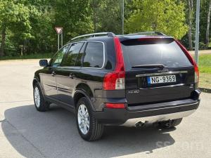 Blue Volvo XC90 2007 in Dobele, with an engine capacity of 2.40 L and mileage of 306 thousand km for 1450 €, photo 3 on AUTOMOTO.COM.LV