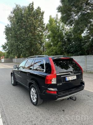 Blue Volvo XC90 2007 in Riga, with an engine capacity of 2.40 L and mileage of 236 thousand km for 6600 €, photo 4 on AUTOMOTO.COM.LV