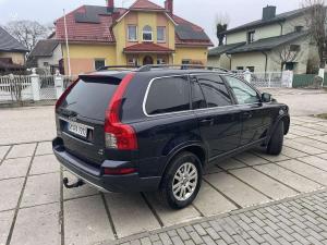 Blue Volvo XC90 2007 in Alytus, with an engine capacity of 2.40 L and mileage of 312 thousand km for 4650 €, photo 6 on AUTOMOTO.COM.LV