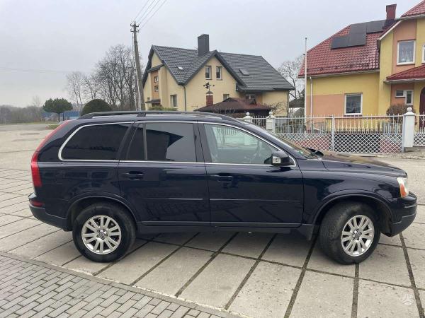 Zils Volvo XC90 2007 Alīta, ar dzinēja tilpumu 2.40 L un nobraukumu 312 tūkst. km par 4650 €, foto 9 vietnē AUTOMOTO.COM.LV