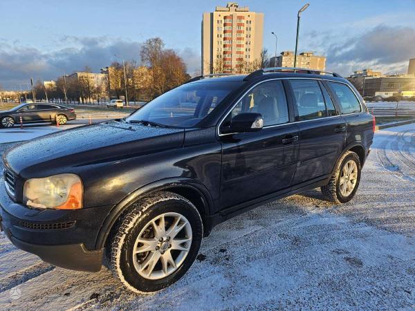 Blue Volvo XC90 2007 in Kaunas, with an engine capacity of 2.40 L and mileage of 364 thousand km for 4500 €, photo 1 on AUTOMOTO.COM.LV