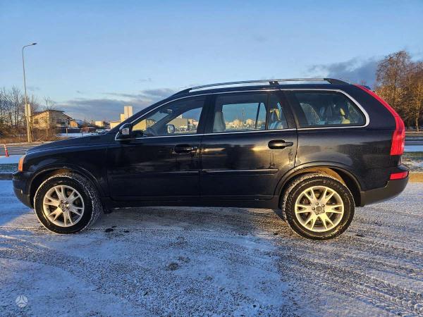 Blue Volvo XC90 2007 in Kaunas, with an engine capacity of 2.40 L and mileage of 364 thousand km for 4500 €, photo 6 on AUTOMOTO.COM.LV