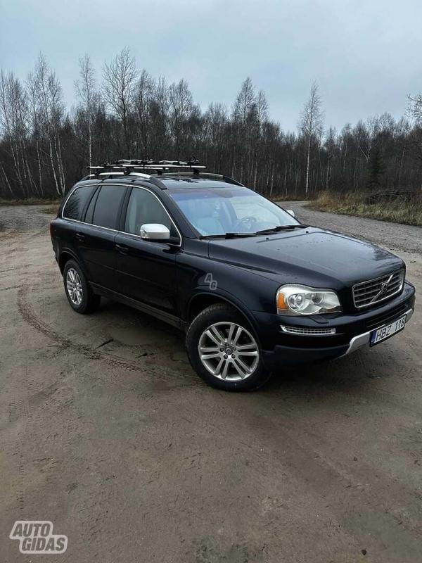 Zils Volvo XC90 2007 Šauļi, ar dzinēja tilpumu 2.40 L un nobraukumu 305 tūkst. km par 4650 €, foto 1 vietnē AUTOMOTO.COM.LV