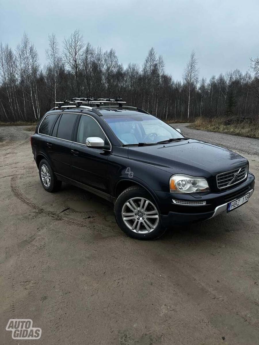 Blue Volvo XC90 2007 in Siauliai, with an engine capacity of 2.40 L and mileage of 305 thousand km for 4650 €, photo 1 on AUTOMOTO.COM.LV