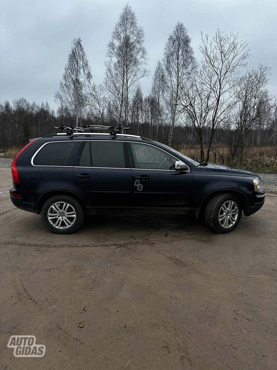 Blue Volvo XC90 2007 in Siauliai, with an engine capacity of 2.40 L and mileage of 305 thousand km for 4650 €, photo 7 on AUTOMOTO.COM.LV