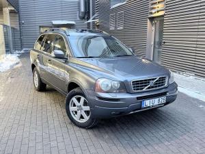 Zils Volvo XC90 2007 Viļņa, ar dzinēja tilpumu 2.40 L un nobraukumu 409 tūkst. km par 4500 €, foto  vietnē AUTOMOTO.COM.LV