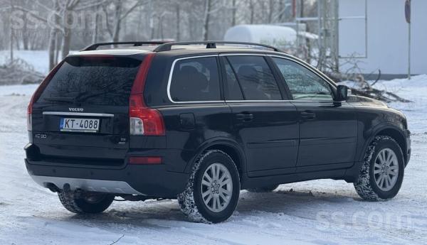 Zils Volvo XC90 2007 Valmiera, ar dzinēja tilpumu 2.40 L un nobraukumu 375 tūkst. km par 4500 €, foto 3 vietnē AUTOMOTO.COM.LV