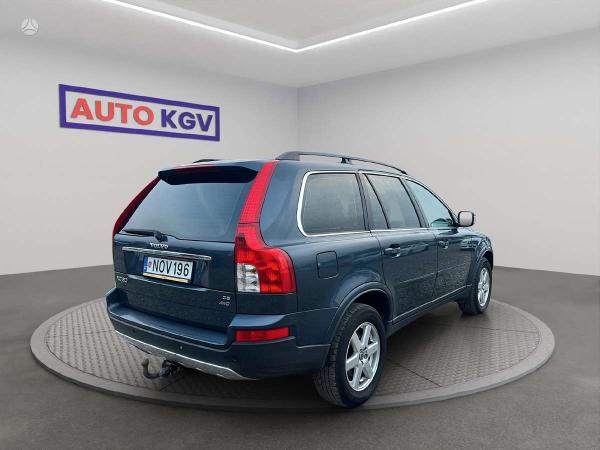 Blue Volvo XC90 2007 in Kaunas, with an engine capacity of 2.40 L and mileage of 328 thousand km for 5999 €, photo 5 on AUTOMOTO.COM.LV