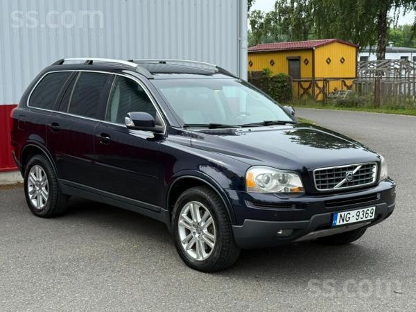 Zils Volvo XC90 2007 Rīga, ar dzinēja tilpumu 2.40 L un nobraukumu 310 tūkst. km par 4990 €, foto 3 vietnē AUTOMOTO.COM.LV