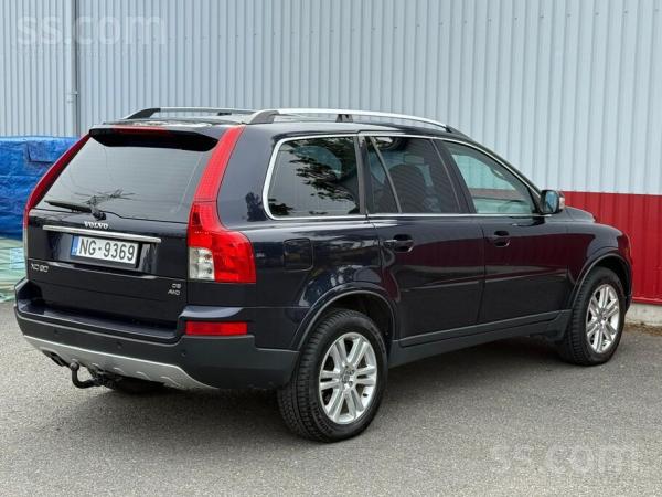Zils Volvo XC90 2007 Rīga, ar dzinēja tilpumu 2.40 L un nobraukumu 310 tūkst. km par 4990 €, foto 6 vietnē AUTOMOTO.COM.LV