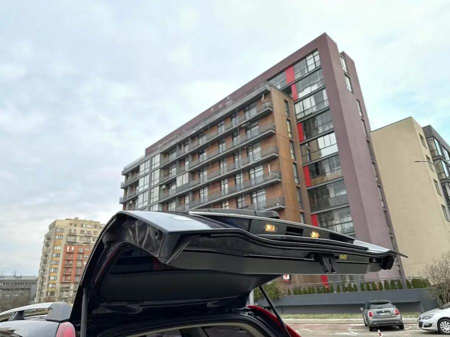 Blue Volvo XC90 2007 in Riga, with an engine capacity of 2.40 L and mileage of 284 thousand km for 5290 €, photo 15 on AUTOMOTO.COM.LV