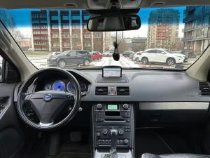 Blue Volvo XC90 2007 in Riga, with an engine capacity of 2.40 L and mileage of 284 thousand km for 5290 €, photo 18 on AUTOMOTO.COM.LV