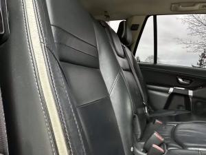 Blue Volvo XC90 2007 in Riga, with an engine capacity of 2.40 L and mileage of 284 thousand km for 5290 €, photo 19 on AUTOMOTO.COM.LV