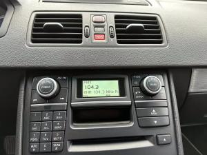 Blue Volvo XC90 2007 in Riga, with an engine capacity of 2.40 L and mileage of 284 thousand km for 5290 €, photo 32 on AUTOMOTO.COM.LV