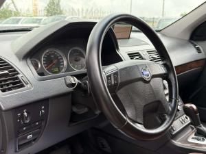 Blue Volvo XC90 2007 in Vilnius, with an engine capacity of 2.40 L and mileage of 315 thousand km for 3950 €, photo 15 on AUTOMOTO.COM.LV