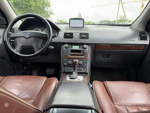 Blue Volvo XC90 2007 in Vilnius, with an engine capacity of 2.40 L and mileage of 315 thousand km for 3950 €, photo 25 on AUTOMOTO.COM.LV