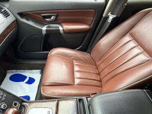 Blue Volvo XC90 2007 in Vilnius, with an engine capacity of 2.40 L and mileage of 315 thousand km for 3950 €, photo 28 on AUTOMOTO.COM.LV