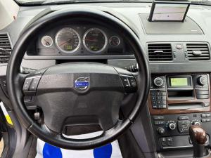 Blue Volvo XC90 2007 in Vilnius, with an engine capacity of 2.40 L and mileage of 315 thousand km for 3950 €, photo 30 on AUTOMOTO.COM.LV
