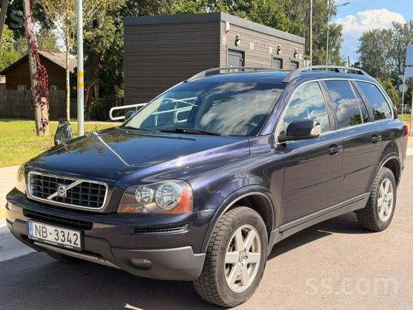 Blue Volvo XC90 2007 in Riga, with an engine capacity of 2.40 L and mileage of 328 thousand km for 5900 €, photo 3 on AUTOMOTO.COM.LV