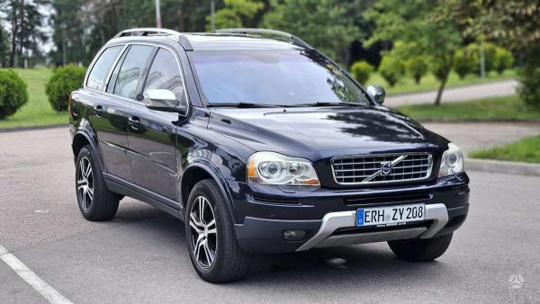 Blue Volvo XC90 2007 in Elektrenai, with an engine capacity of 2.40 L and mileage of 277 thousand km for 6900 €, photo 10 on AUTOMOTO.COM.LV