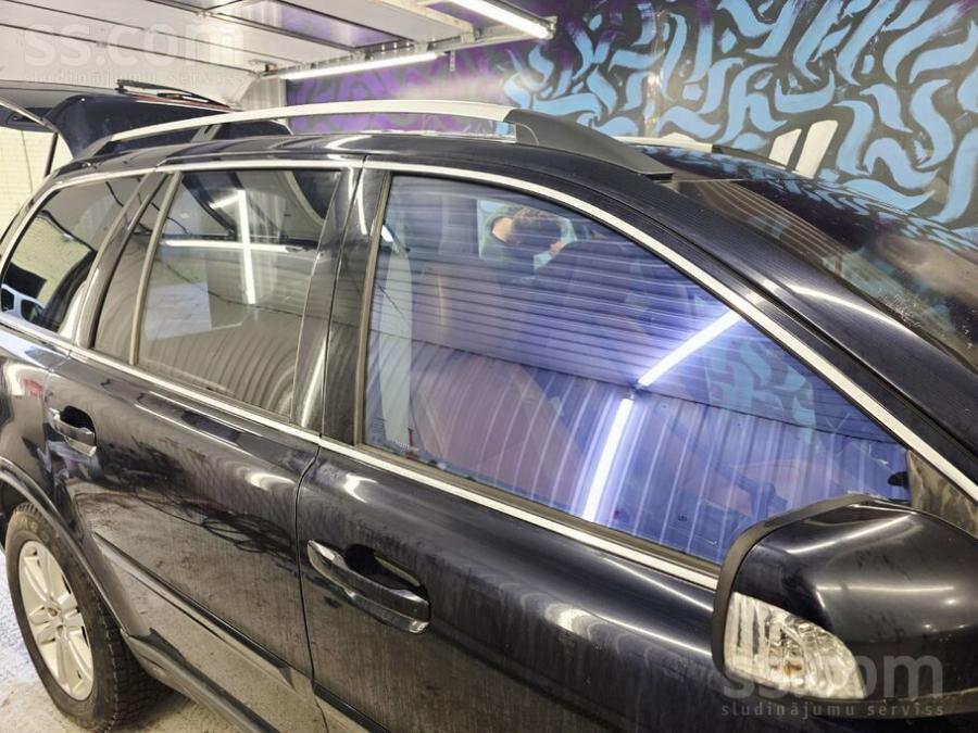 Blue Volvo XC90 2007 in Ogre, with an engine capacity of 2.40 L and mileage of 390 thousand km for 6000 €, photo 10 on AUTOMOTO.COM.LV