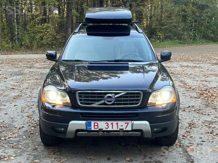 Blue Volvo XC90 2007 in Riga, with an engine capacity of 2.40 L and mileage of 0 thousand km for 3699 €, photo 9 on AUTOMOTO.COM.LV