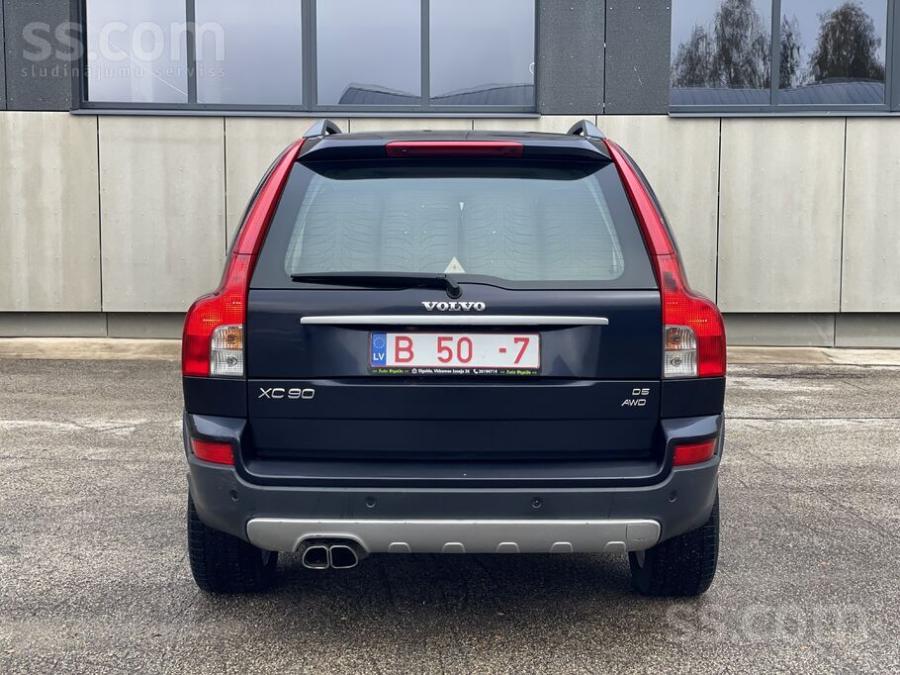Zils Volvo XC90 2007 Rīga, ar dzinēja tilpumu 2.40 L un nobraukumu 432 tūkst. km par 5890 €, foto 6 vietnē AUTOMOTO.COM.LV
